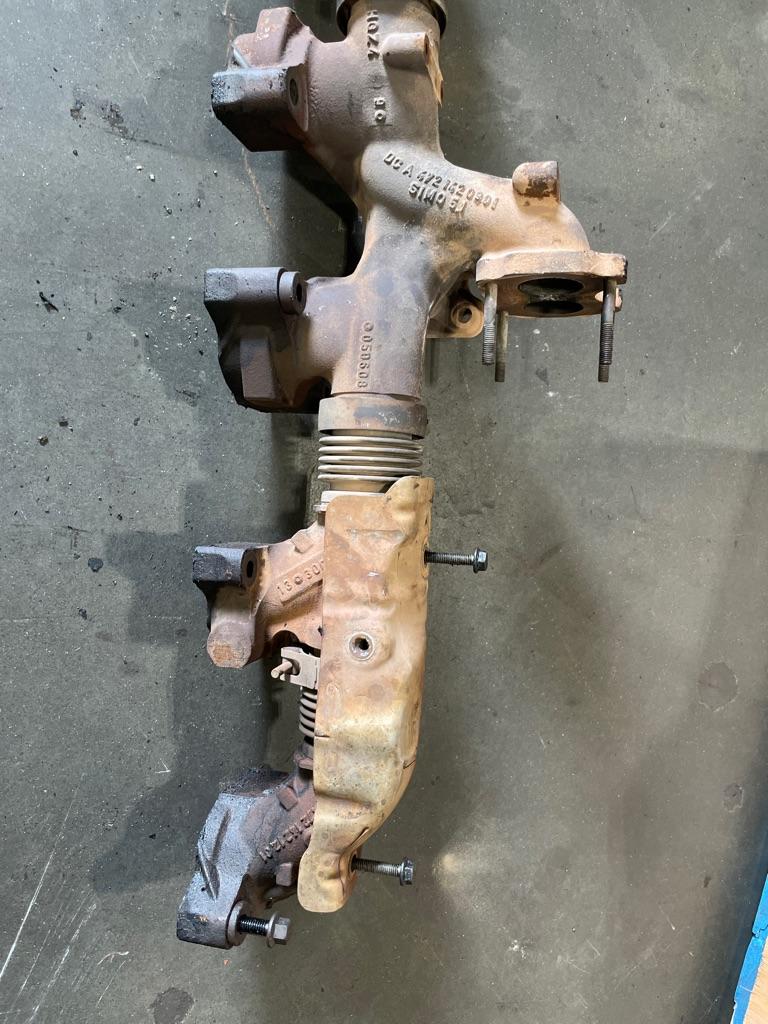 Detroit DD15 Exhaust Manifold | Payless Truck Parts