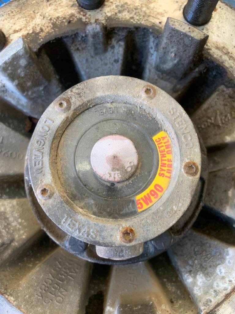 Freightliner Cascadia Hub | Payless Truck Parts