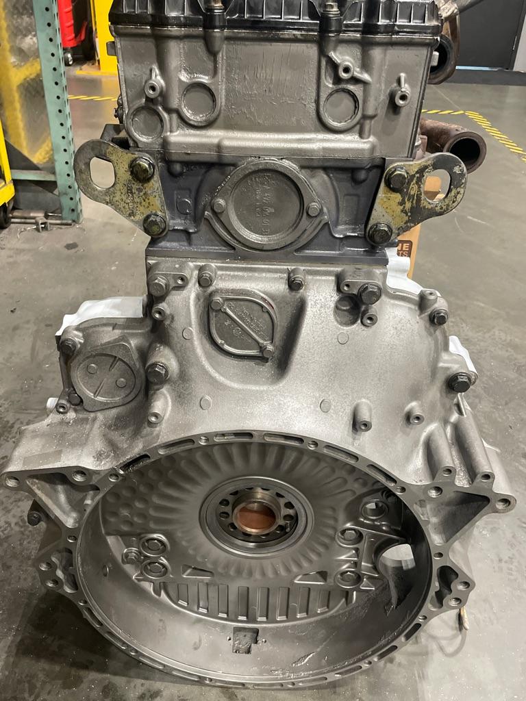 Detroit DD15 Engine Assembly | Payless Truck Parts