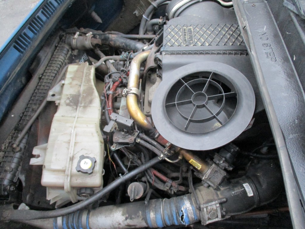 F352 - 2008 Freightliner Cascadia | Payless Truck Parts